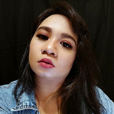 Hello, my name is Viona 🇳🇱 | Linktree